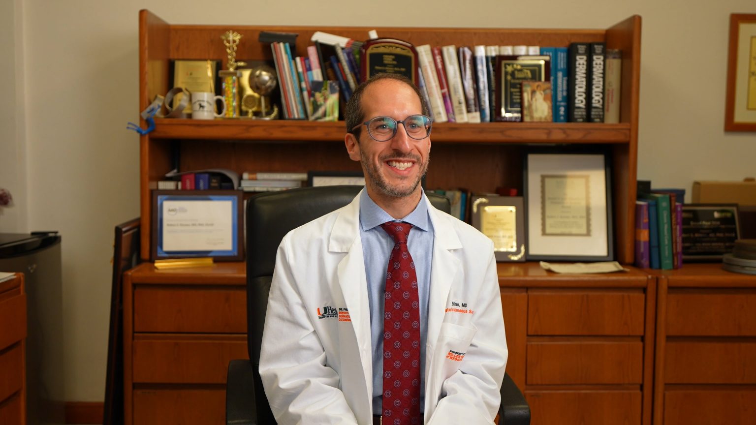 Medical Experts - dermatomyositis.com